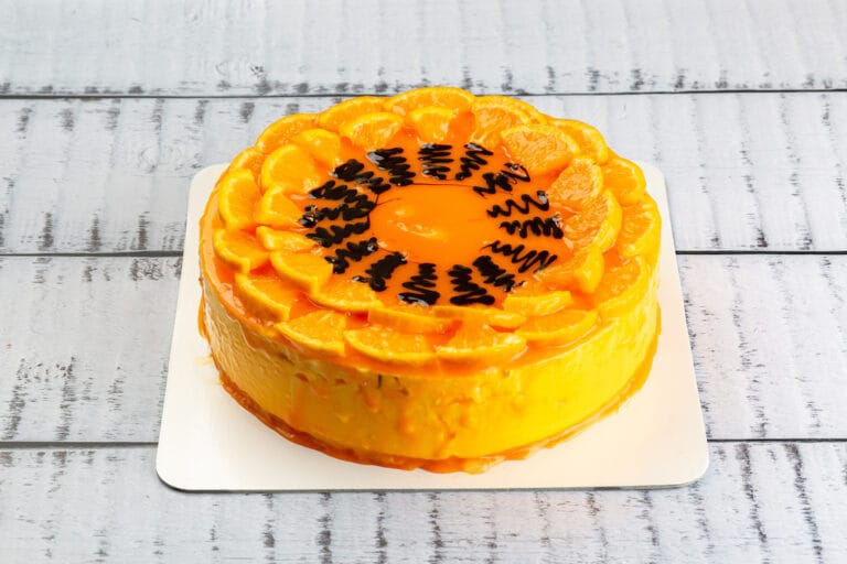 Naslovna - Poslatičarnica Bolonja - Torte i kolači za rodjenane i proslave